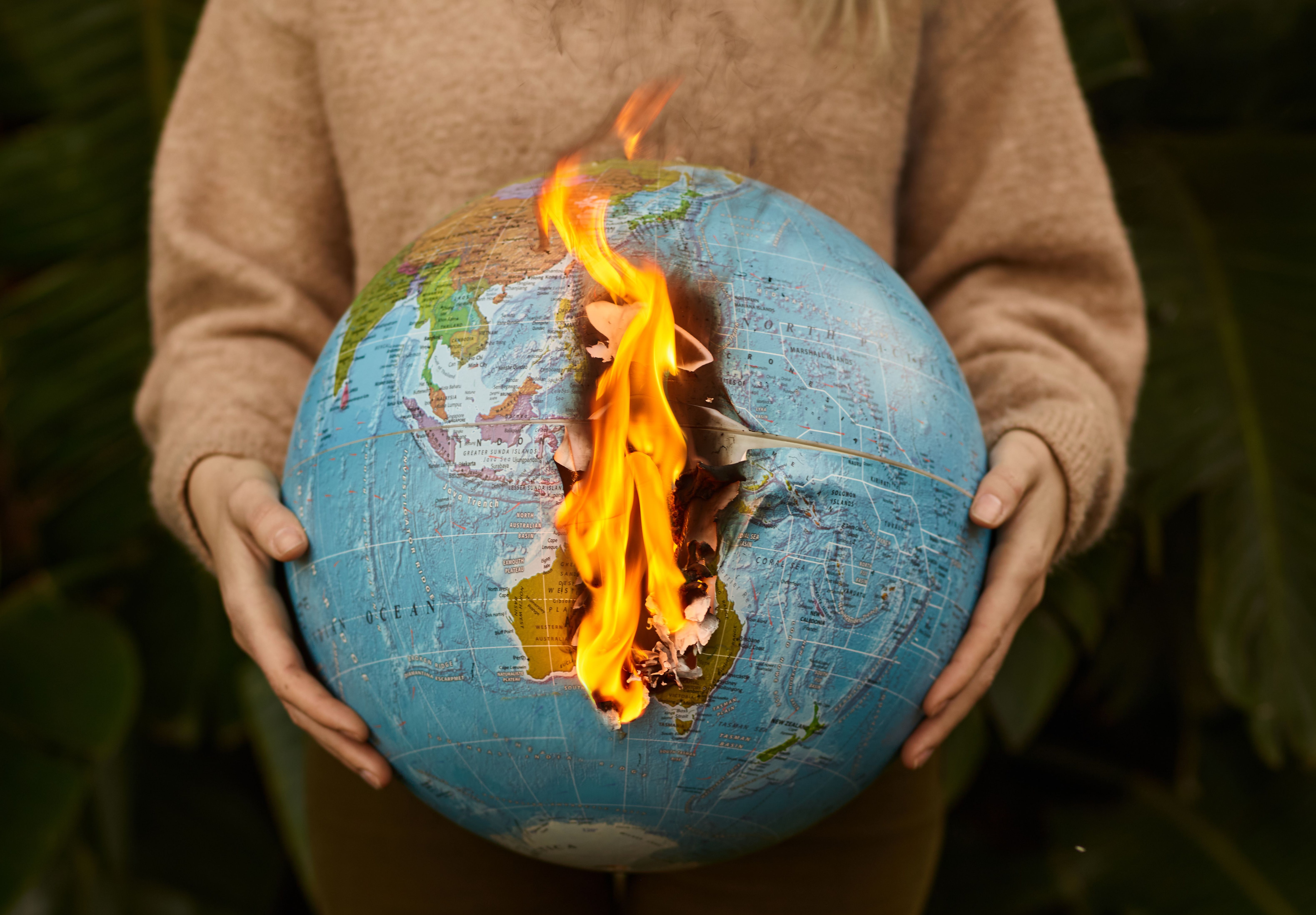 Managing Risk in a Complex, Fragile World – Campfire Philosophy